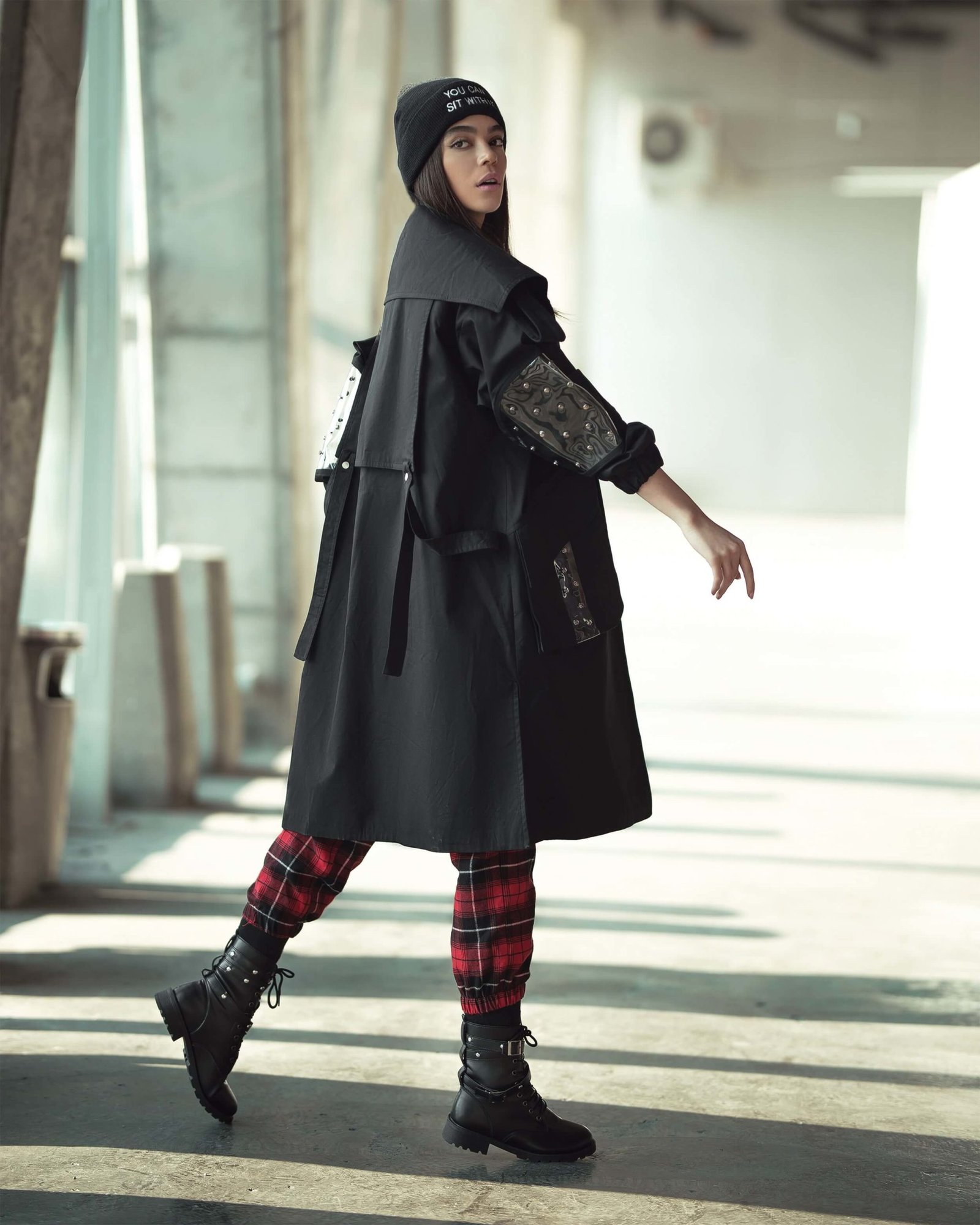 How do women wear layers? - Our Guide teaches you how to layer like a ...