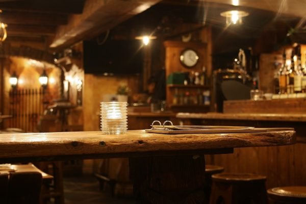 The Best Country Pubs in The Cotswolds - Hartwell